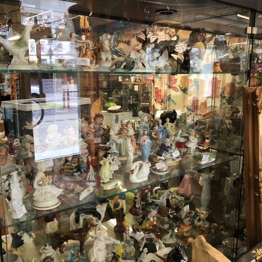 Porzellanfiguren | Runter vom Dachboden